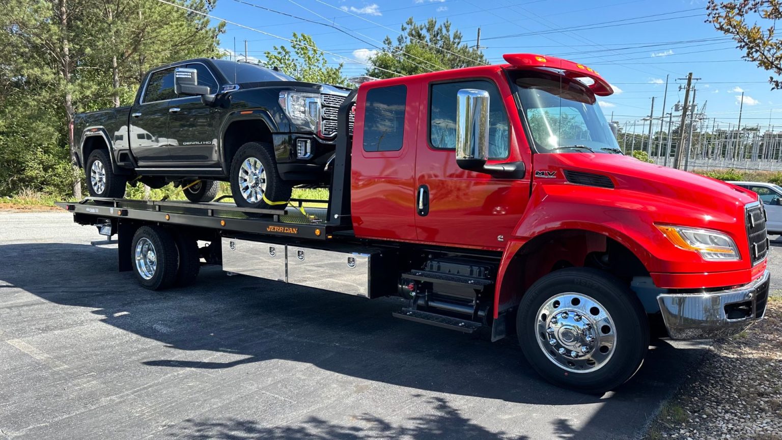 Auto Towing | Car Towing, Light-Duty Towing, Flatbed Towing | Central ...